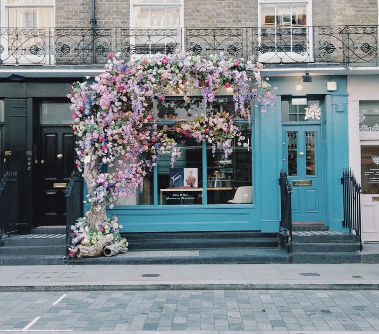 Top 11 Instagrammable Spots in London – Travel with Jennissa