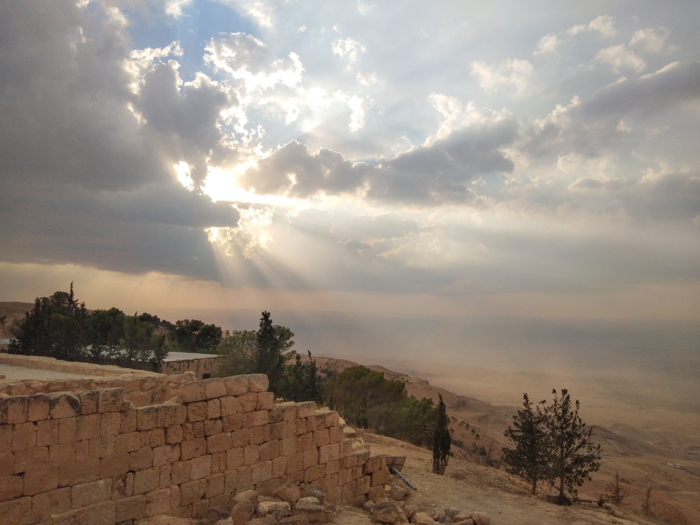 A Guide to the Significant Churches in the Holy Land – Travel with Jennissa